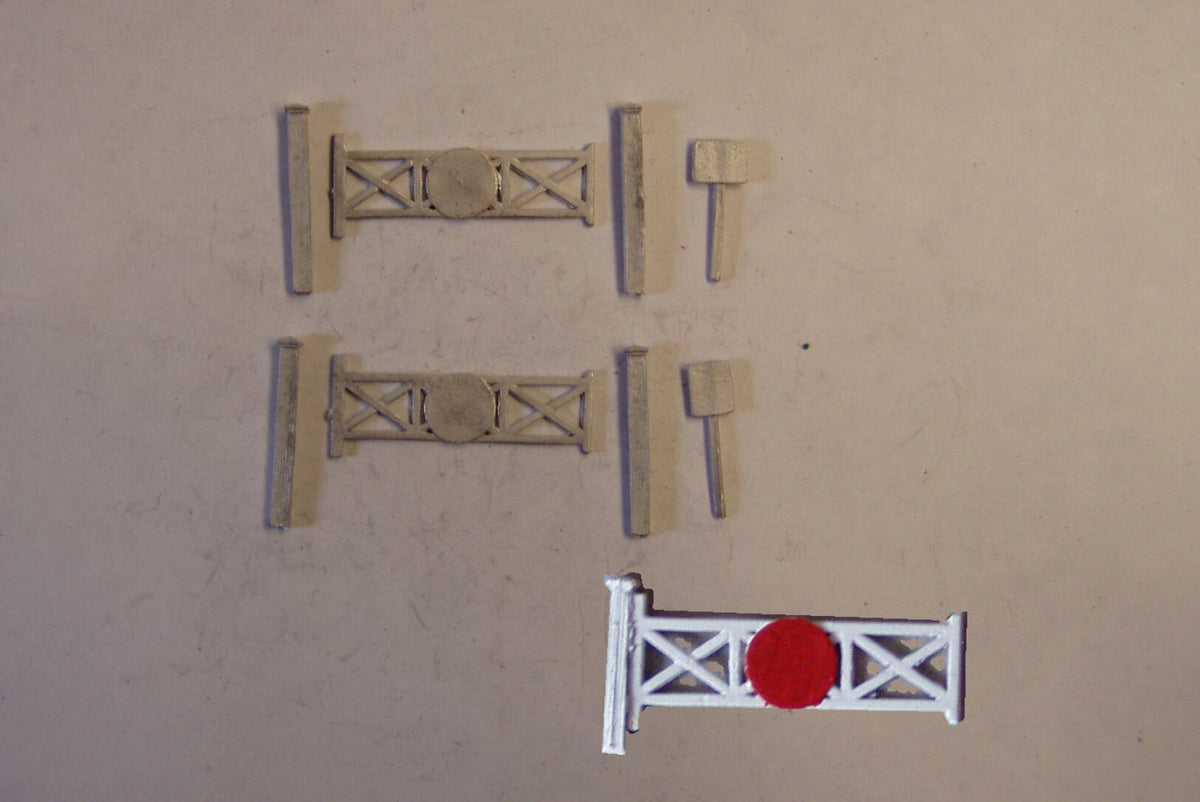 B136 (3) Single track level crossing - N GAUGE - – PD Marsh Models