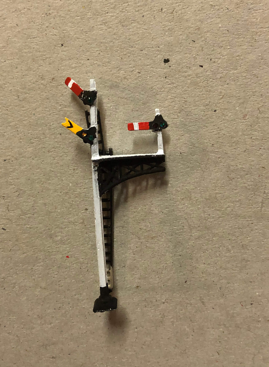 X334R LNER wood post right hand junction signal - N GAUGE - – PD Marsh ...